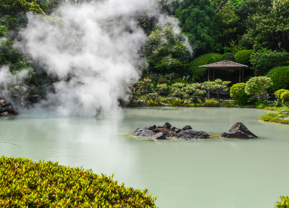 Miss HappyFeet: Kyushu, Japan Itinerary: Visiting the Hells of Beppu in ...