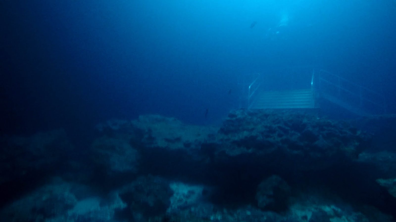 Devil's Den Florida Freshwater Cavern Dive - First Church of The Masochist