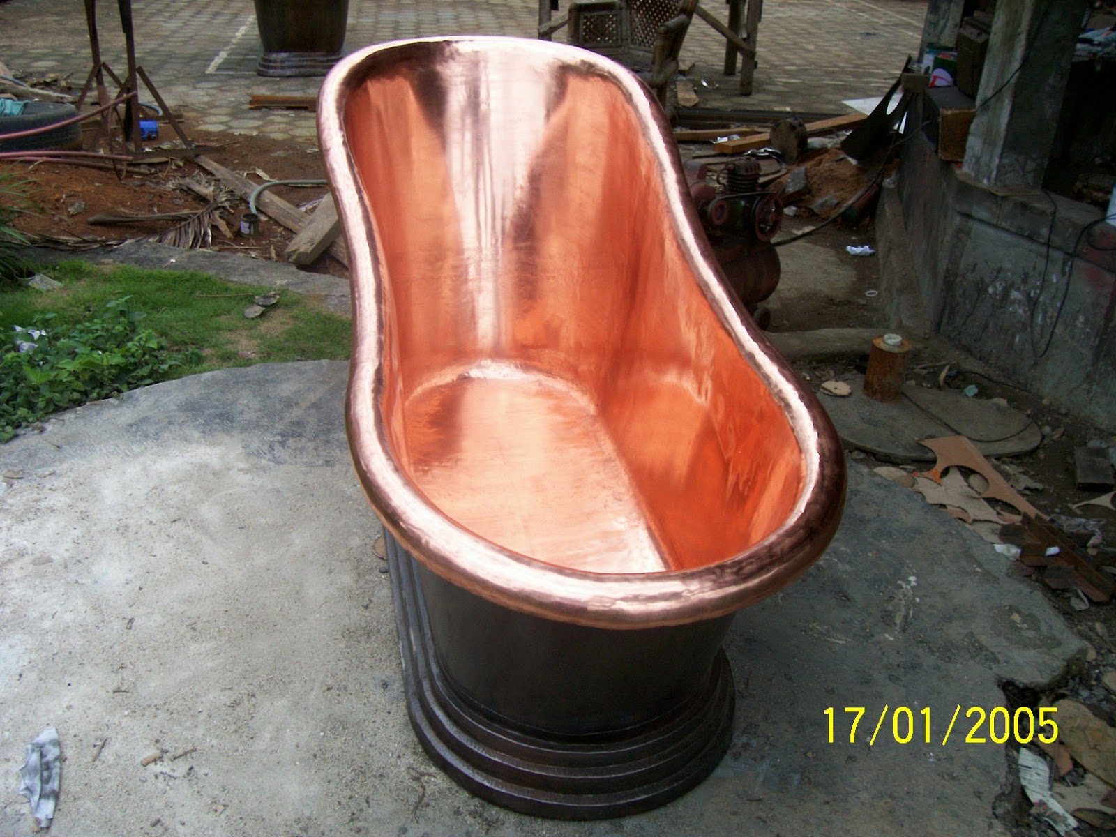 KERAJINAN TEMBAGA DAN KUNINGAN: KERAJINAN TEMBAGA | BUTH UP | BAK MANDI ...