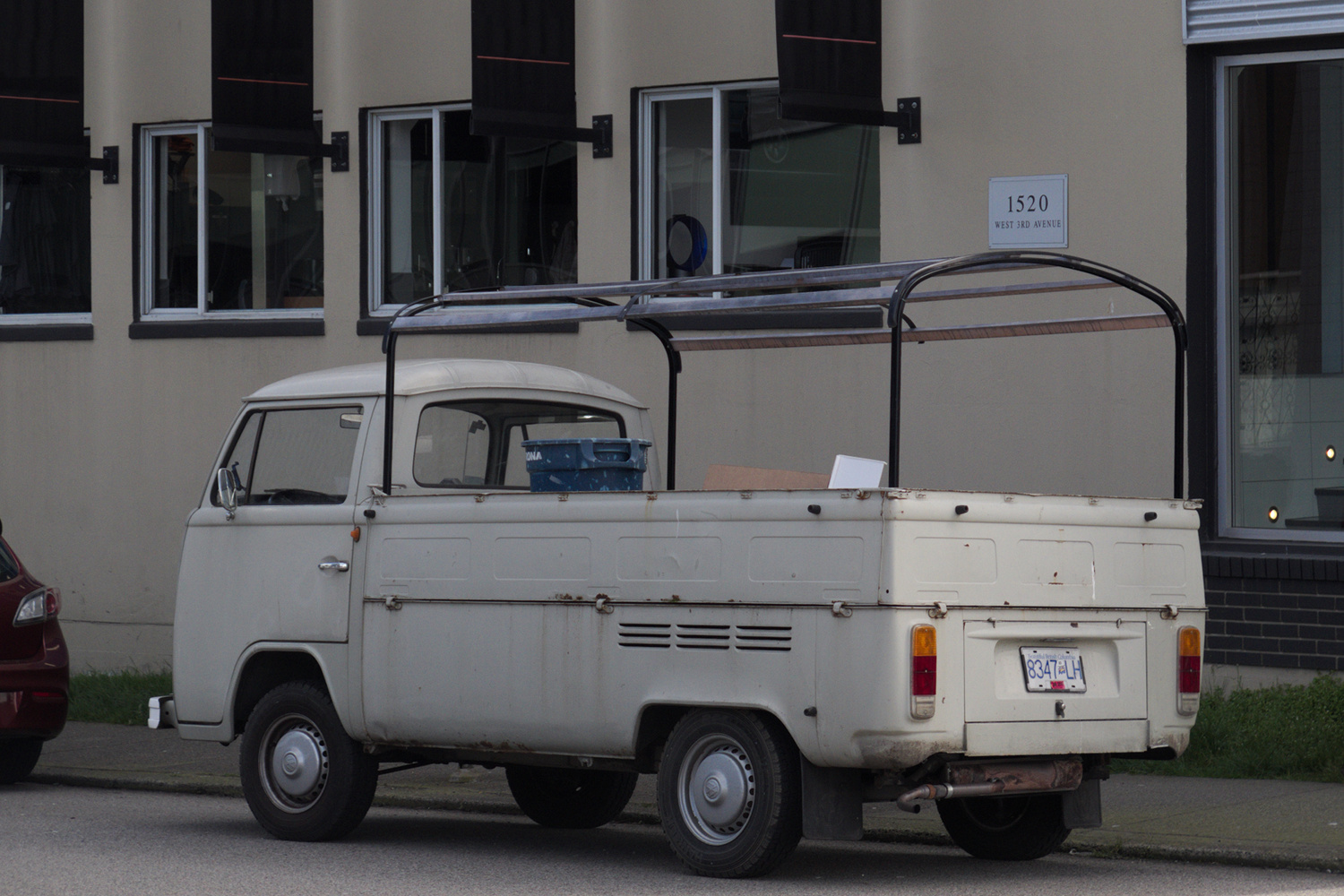 Old Parked Cars Vancouver: 1975 Volkswagen Type 2 Pickup