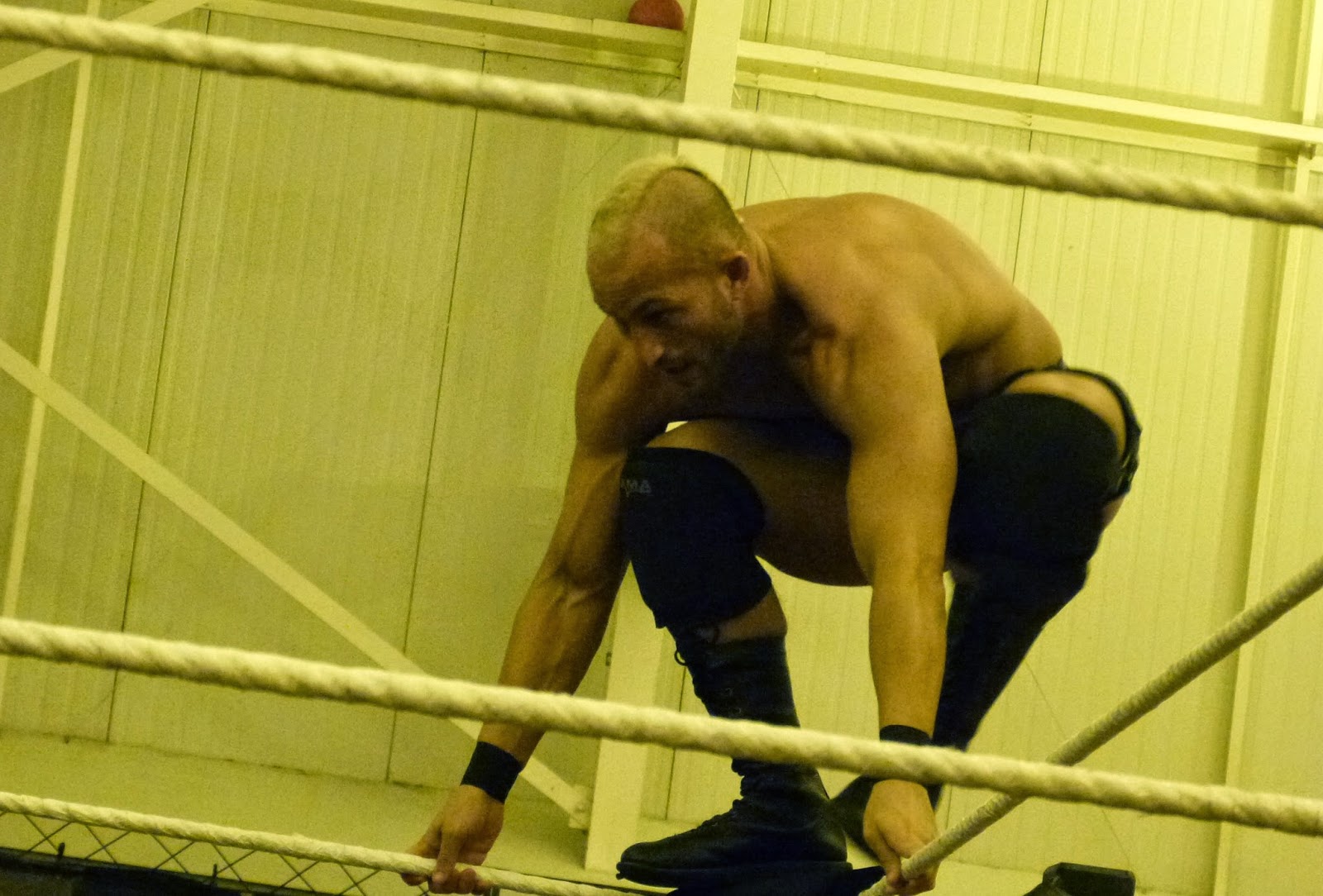 WRESTLESHOTS: TOMMASO CIAMPA V JOSEPH CONNERS