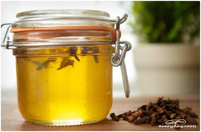 5 Healing Honey Infusions for a Healthy Life | Dr Farrah MD