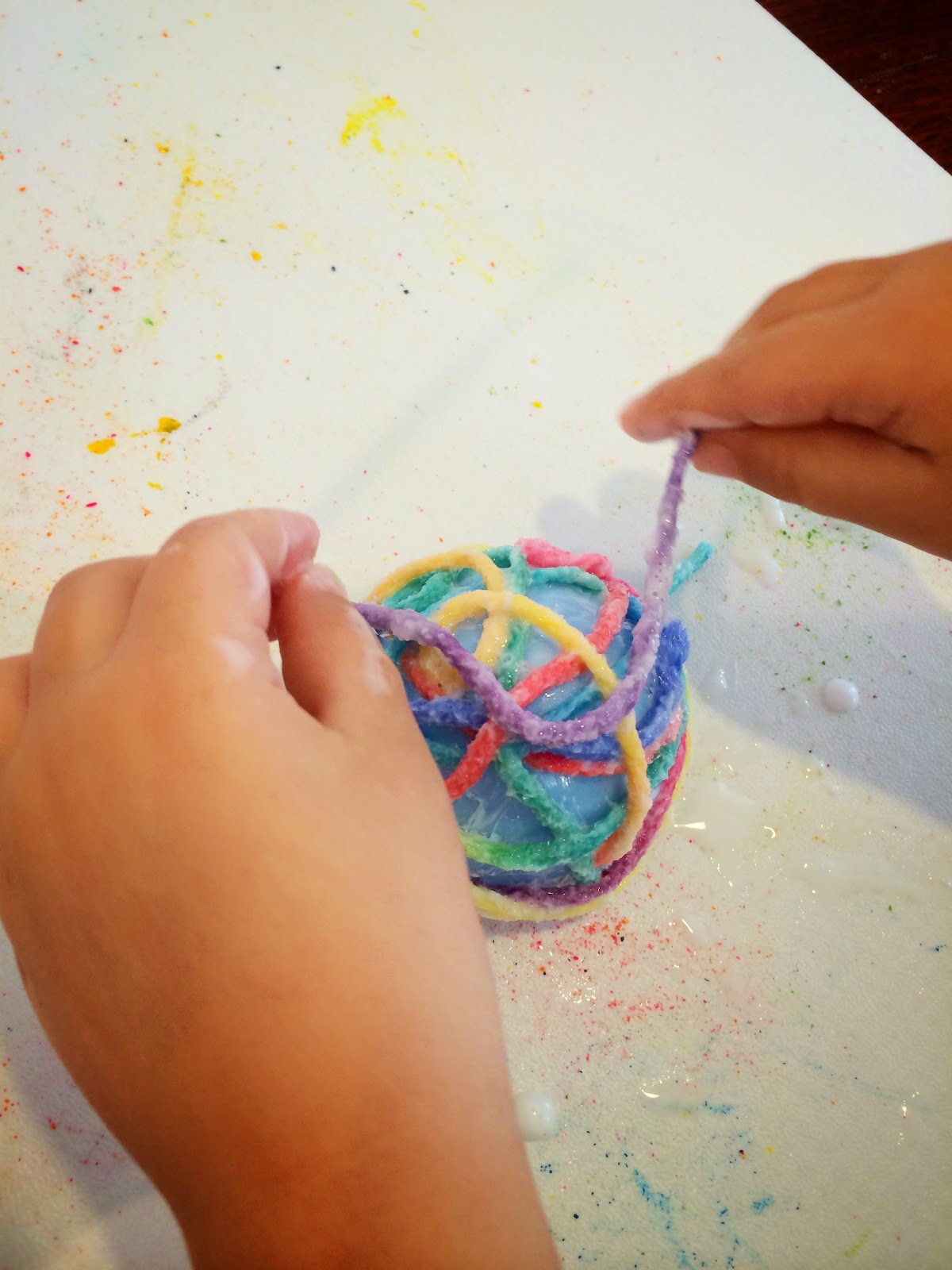 Our Beautifully Messy House : DIY String Bowls