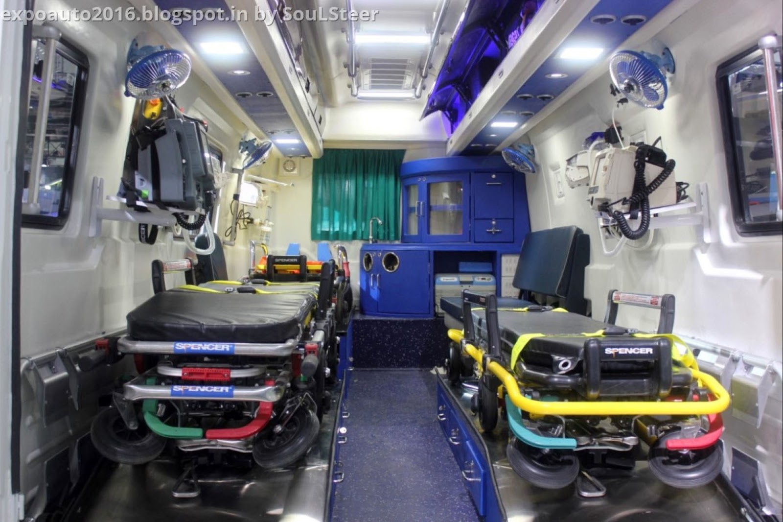 Auto Expo 2016 by SouLSteer: Force Traveller Multi Stretcher Ambulance ...