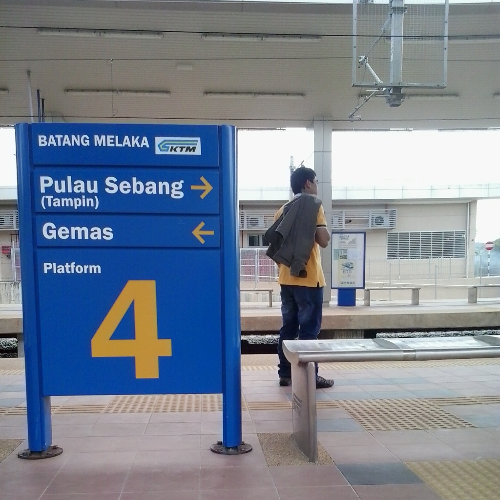 Gerabak Kecil: Stesen Keretapi Batang Melaka : Nostalgia Yang Menggamit ...