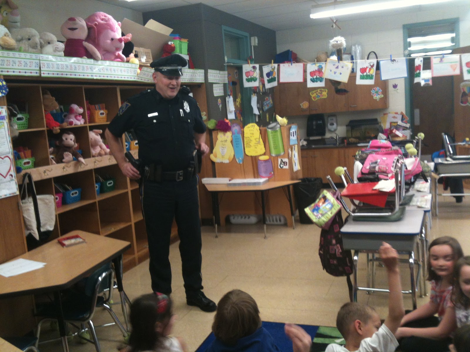 Miss. Field's First Grade Class: Careers- Police Officer
