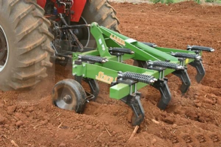 AGROVILA: Preparación de la tierra: Labranza del suelo