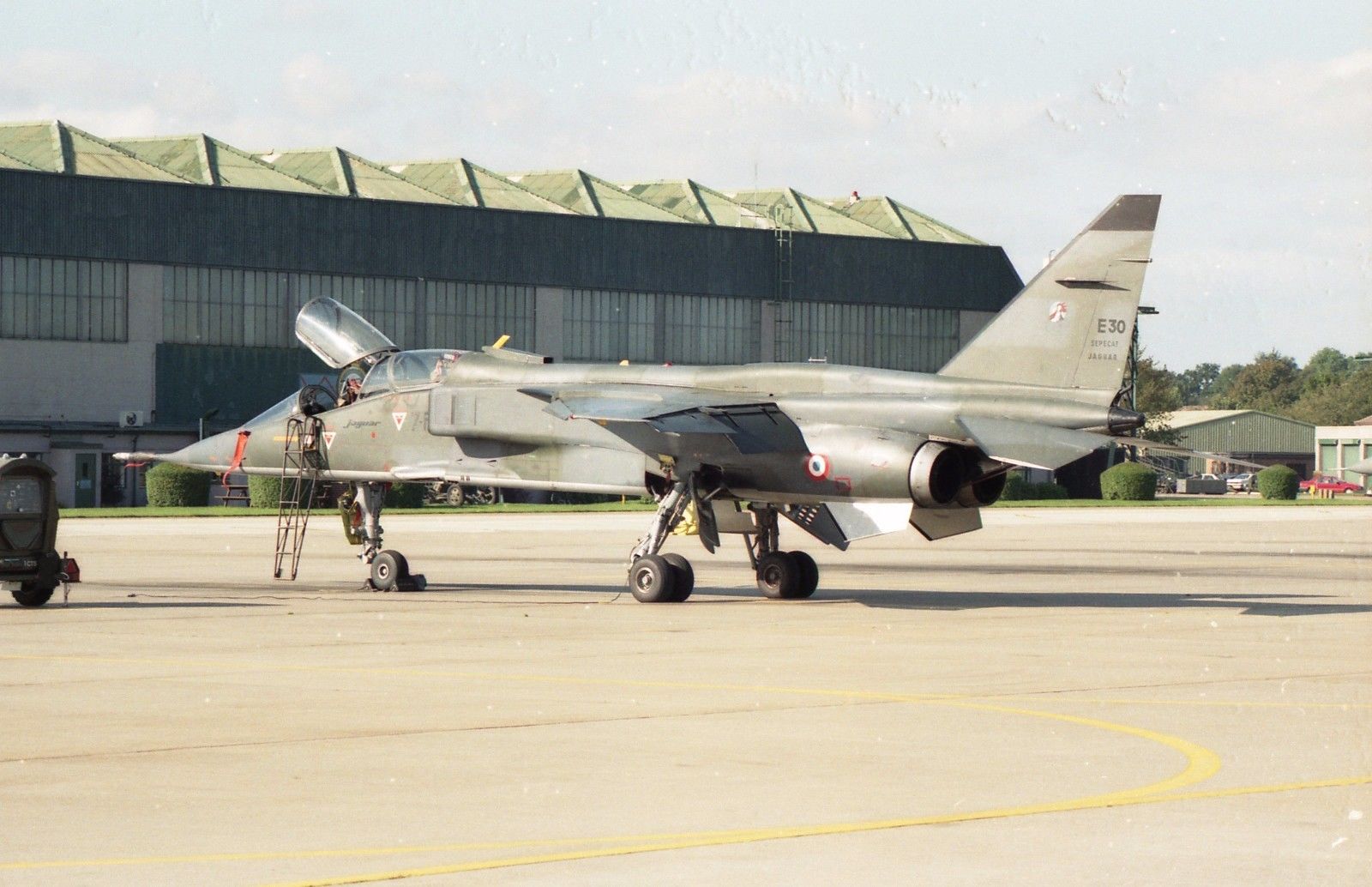 Jet & Prop by FalkeEins: RAF Jaguars at Coltishall - Ebay photo find #63
