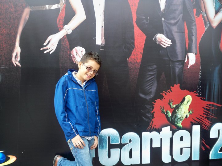 JHONNYER GONZALEZ: ANGELITOS CANAL CARACOL