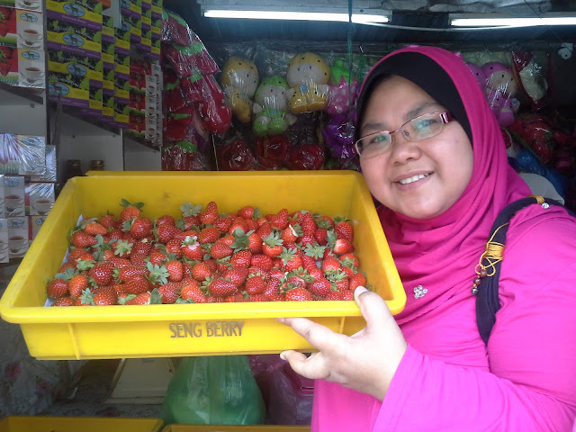 PASAR SAYUR DAN BUAH-BUAHAN @ CAMERON