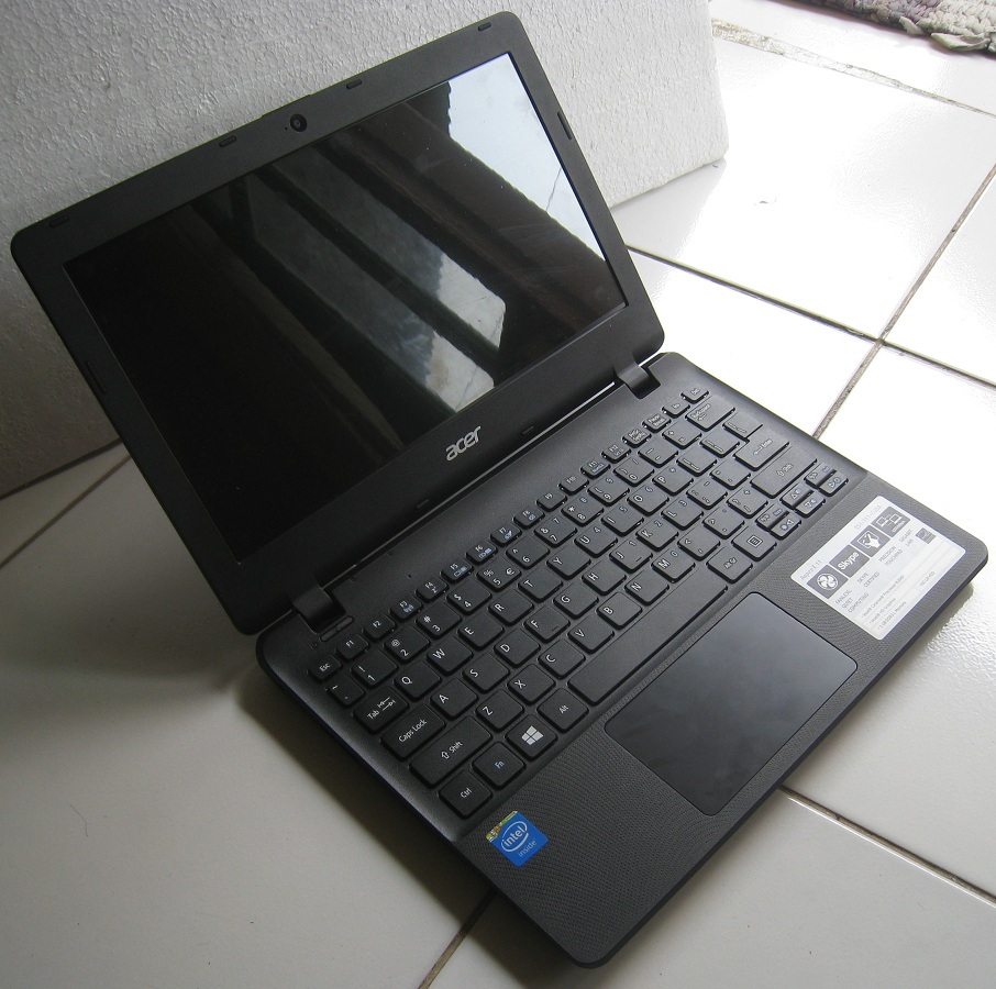 Notebook acer aspire ES1-111-CU5A | Jual Beli Laptop Bekas, Kamera ...