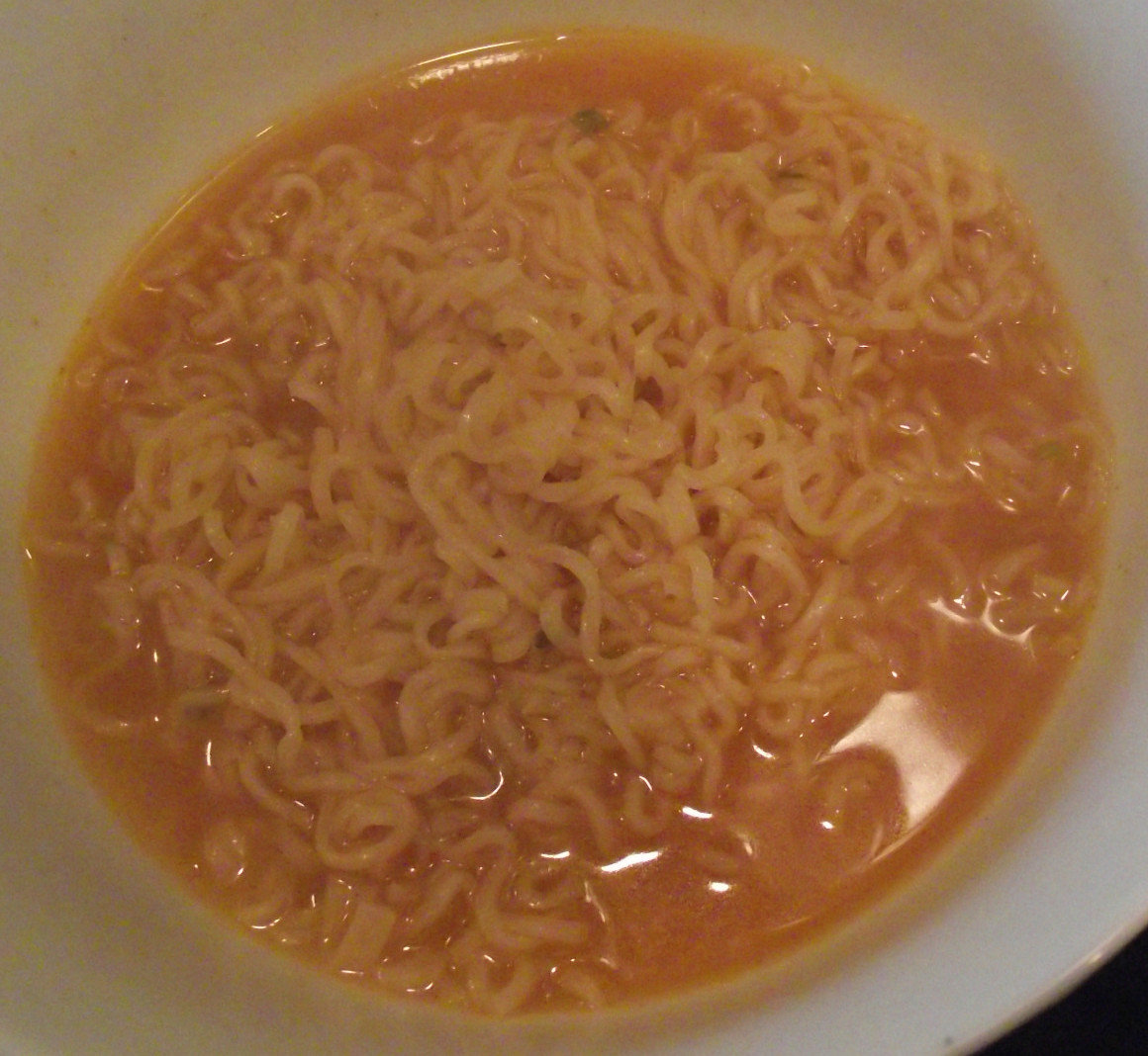 Ramenator: Sapporo Ichiban Hot & Spicy Chicken Ramen