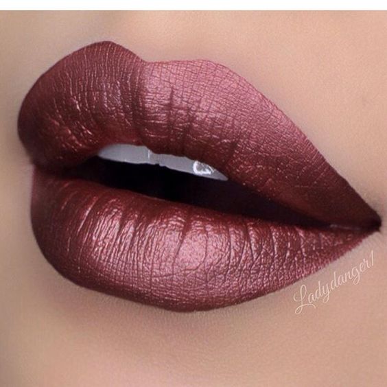 Lip Trend Alert: Metallic Lips