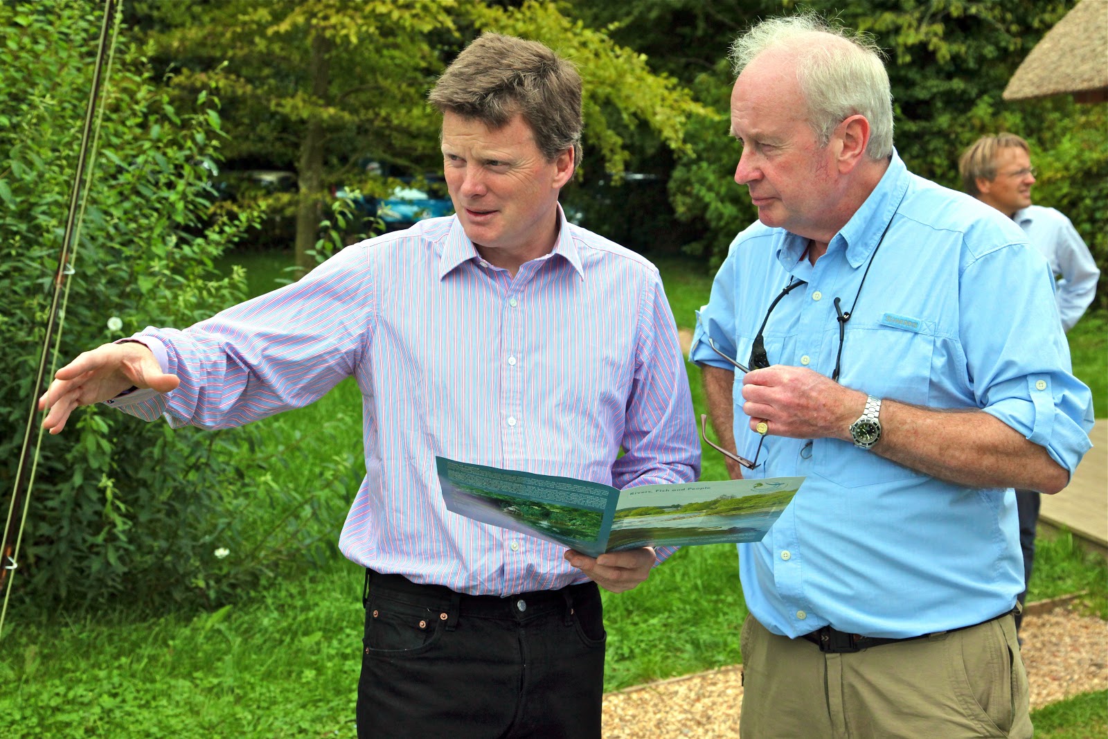 HUGH MILES - WILDLIFE ADVENTURES: OUR RIVERS IN CRISIS