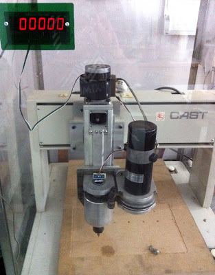 Lamphun DIY : mini CNC จากโครงเครื่องเก่า (CNC ขันน็อต Sony)