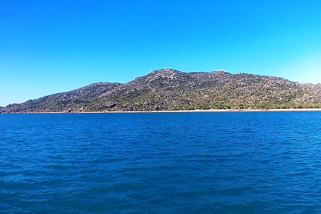 Dreamtime Sail: South around Capes Cleveland and Bowling Green to Cape ...