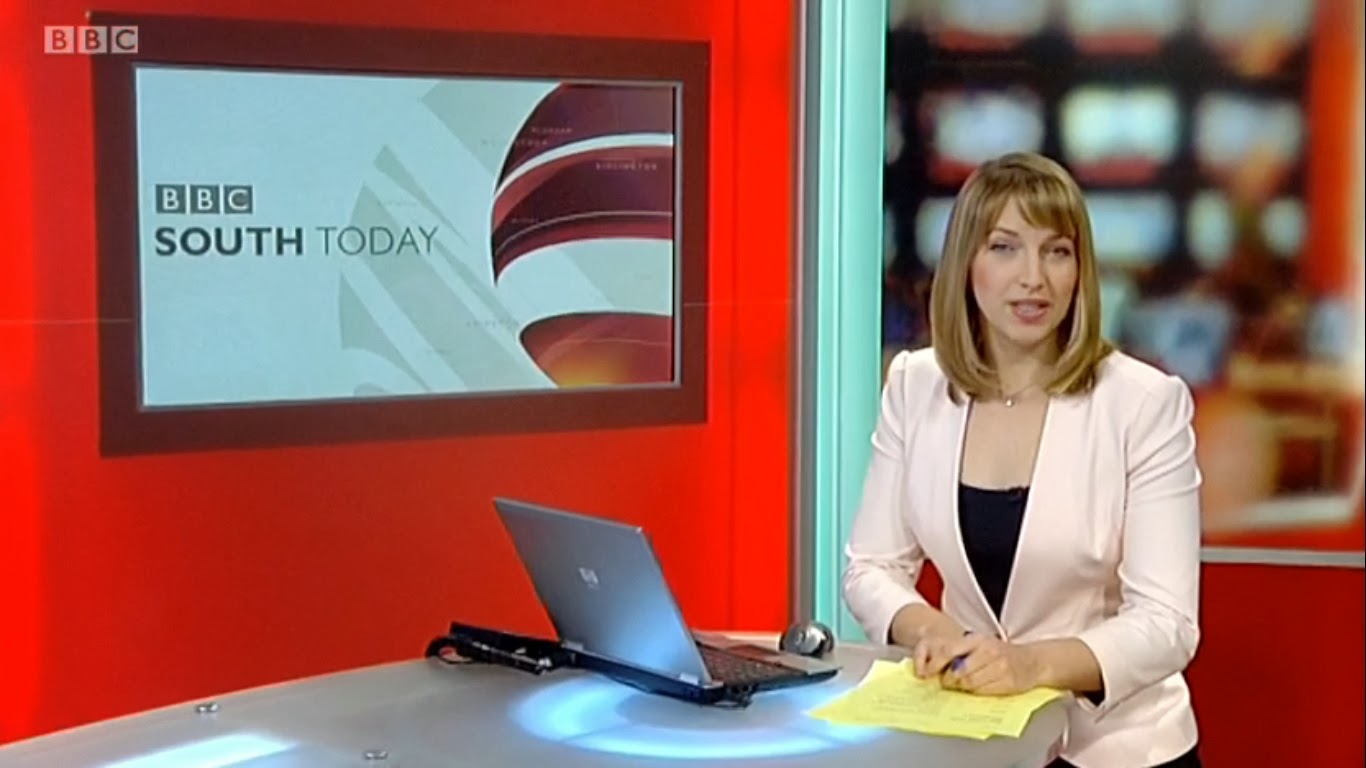 UK Regional News Caps: Emma Vardy - BBC South Today (Oxford)