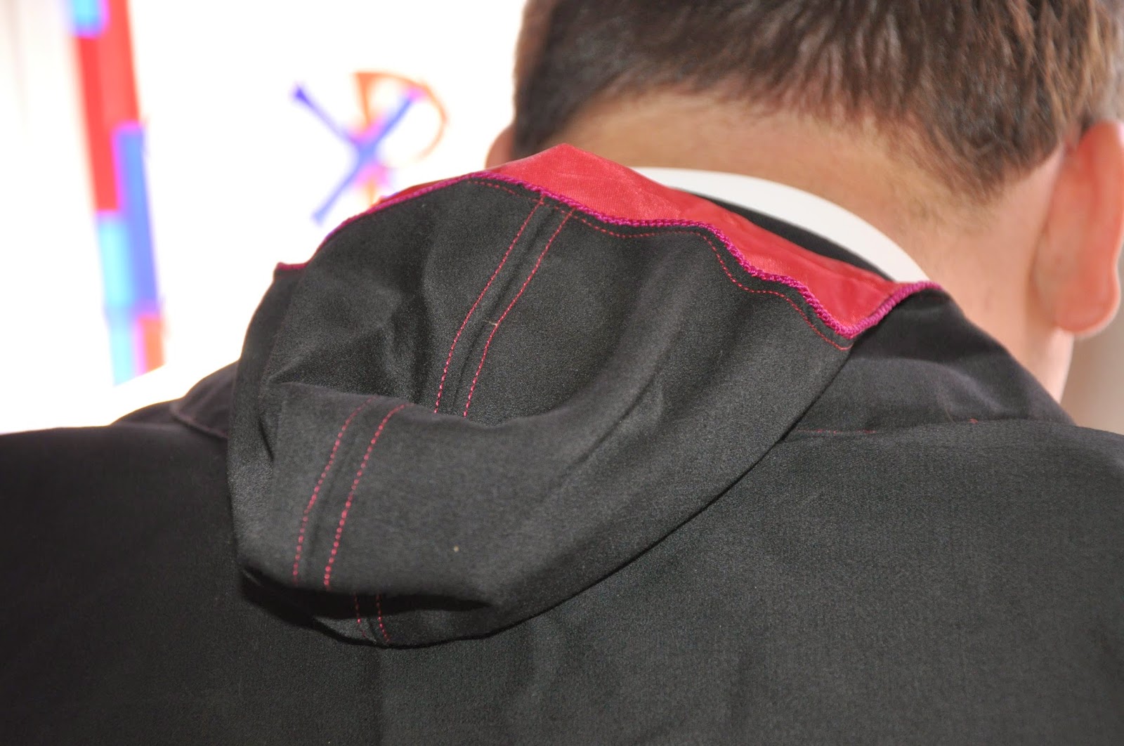 Orbis Catholicus Secundus: What the Hood on a Mozzetta Looks Like