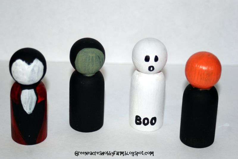 Greene Acres Hobby Farm: Halloween Wooden Peg People