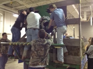 BHS FFA: Homecoming Float Preparation