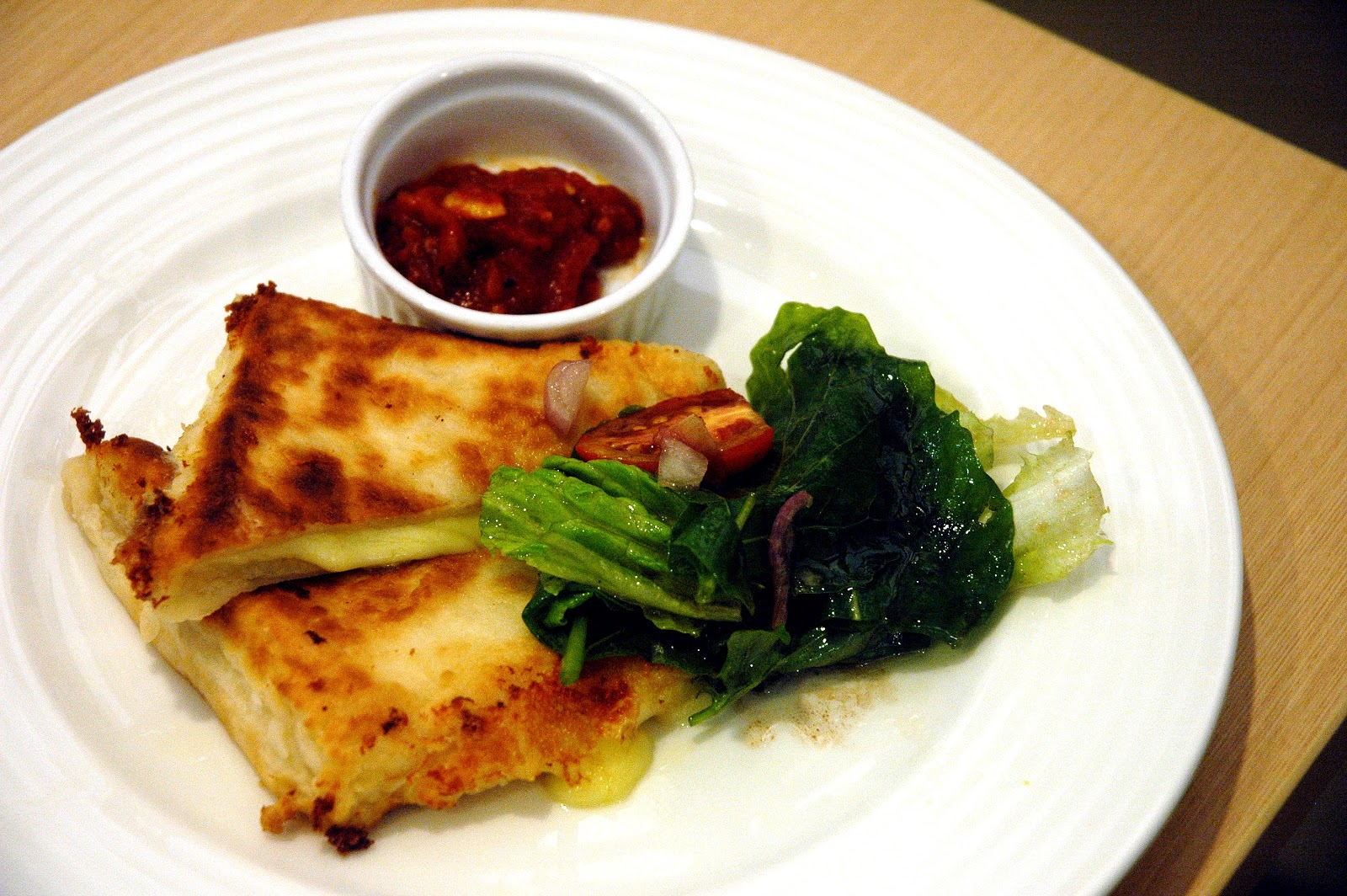 DUDE FOR FOOD: Authentic Italian at Lombardi's