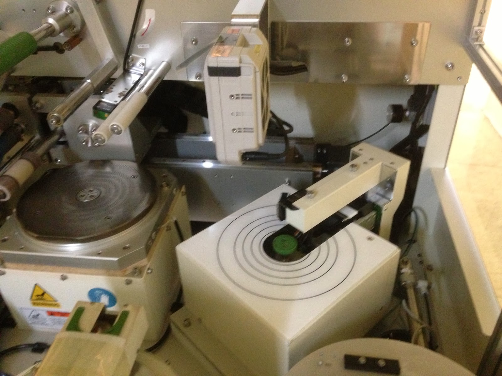 Semiconductor Equipment: NITTO HR8500-II DETAPER and DR8500-II TAPER