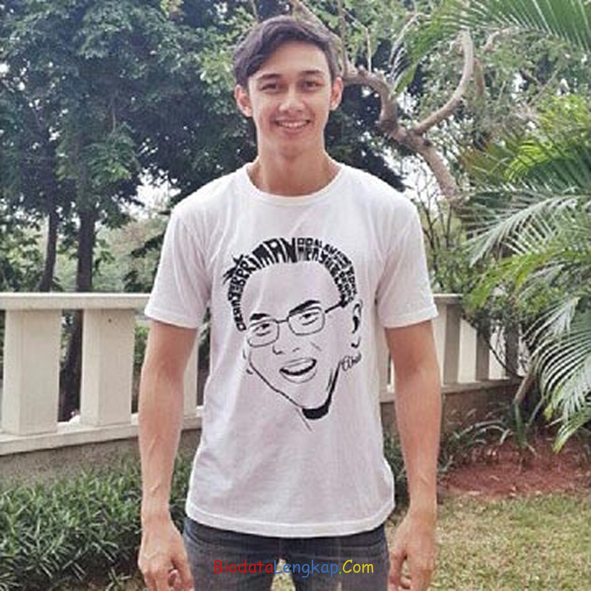 Foto Dan Biodata Lengkap Immanuel Caesar Hito