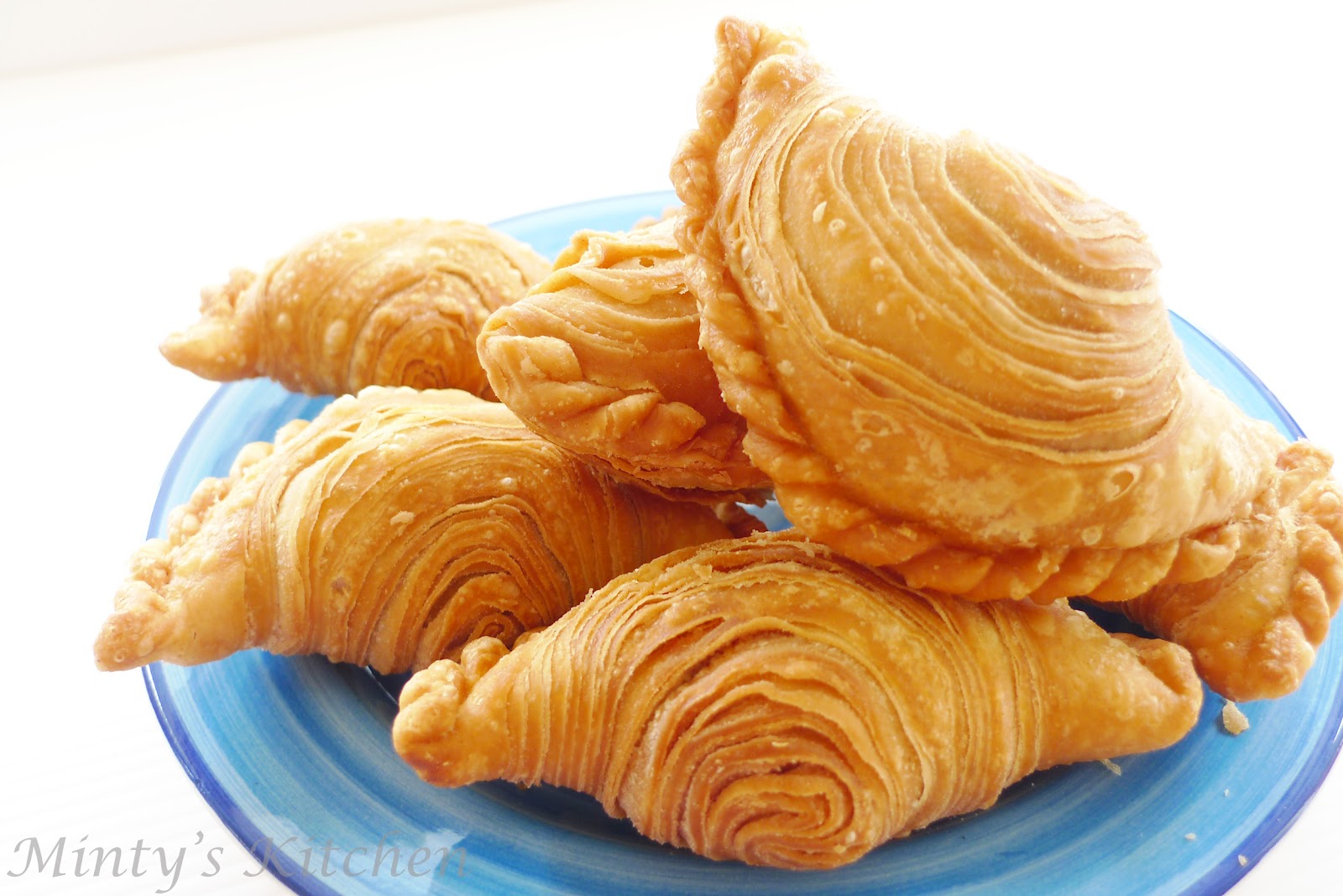 Curry puff - Alchetron, The Free Social Encyclopedia