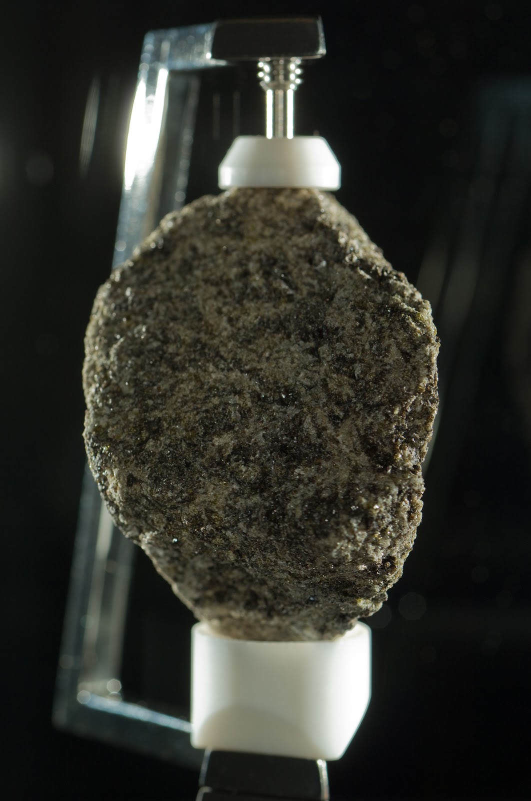 NASA Moon Rock To Go On Public Display At Arizona State University ...
