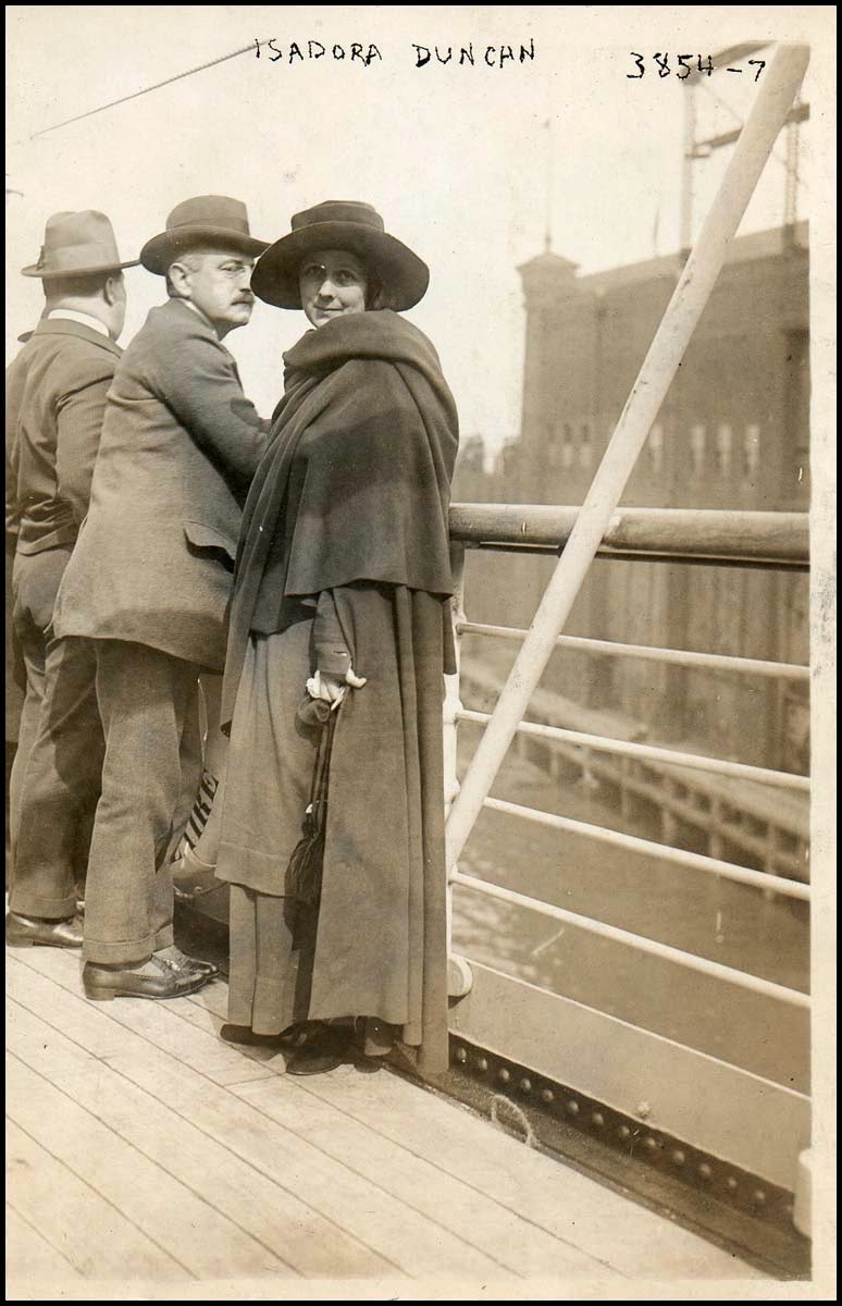 The legend of Isadora Duncan: Isadora Duncan with Paris Singer(left) in ...