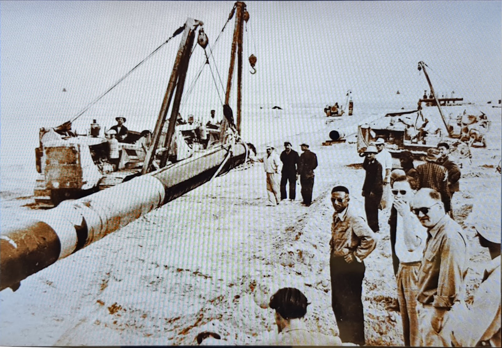 Qatar: Pearl Of The Gulf: 006 - Company House: Story of the Discovery ...