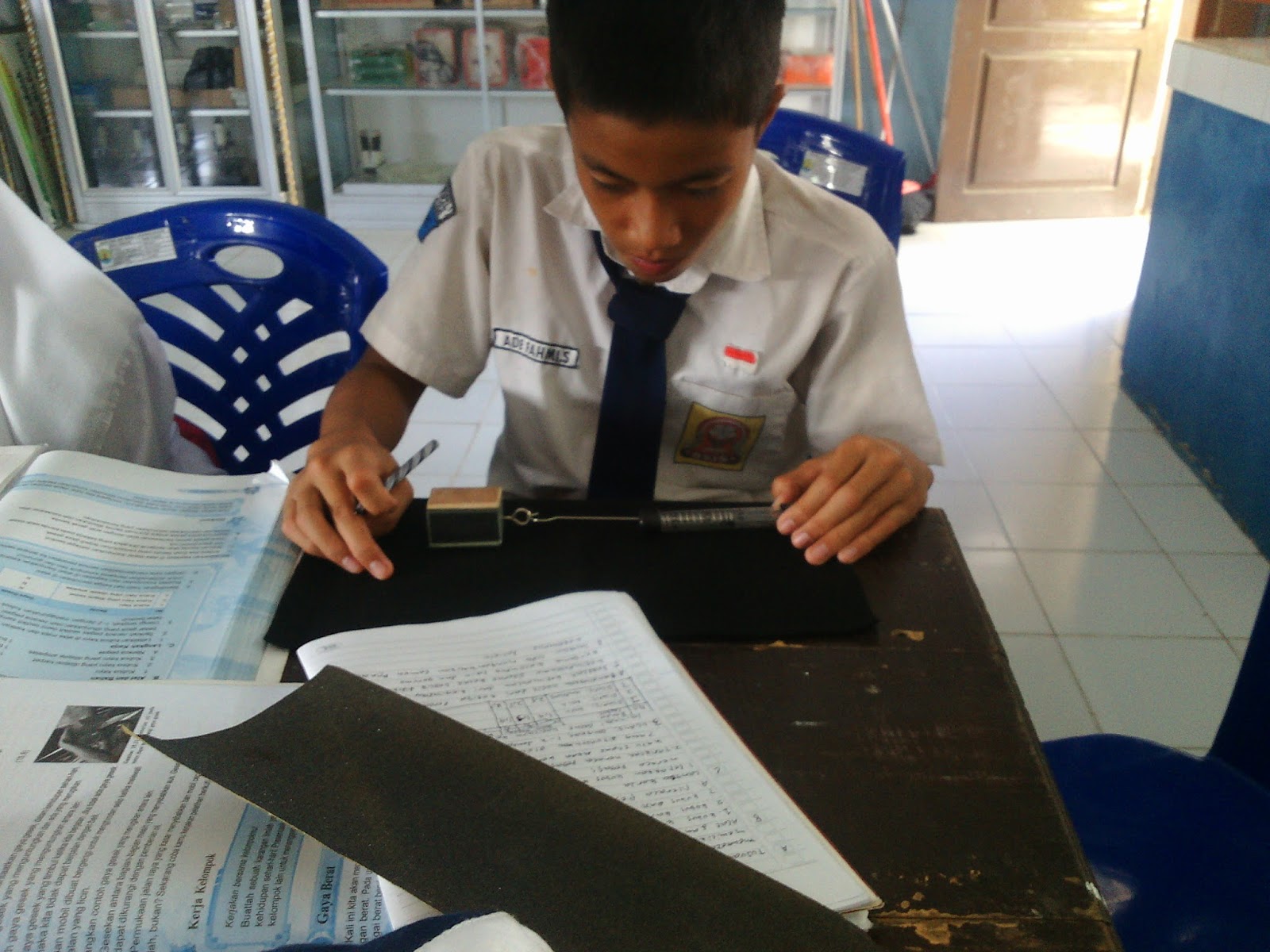 Praktek Gaya Gesek - passakanawang