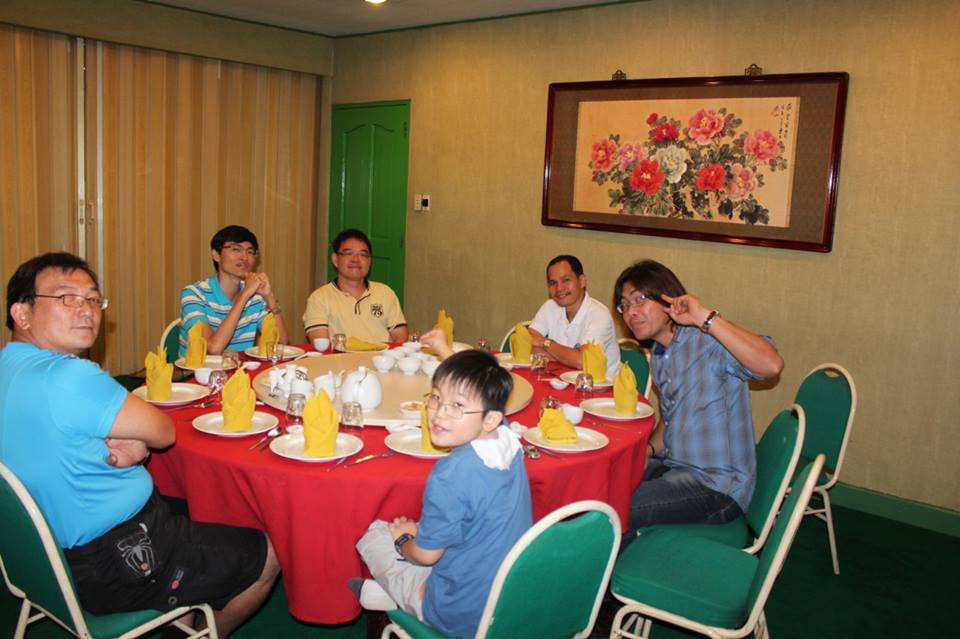 Cafe Mobility: Emerald Garden Restaurant at the Roxas Boulevard