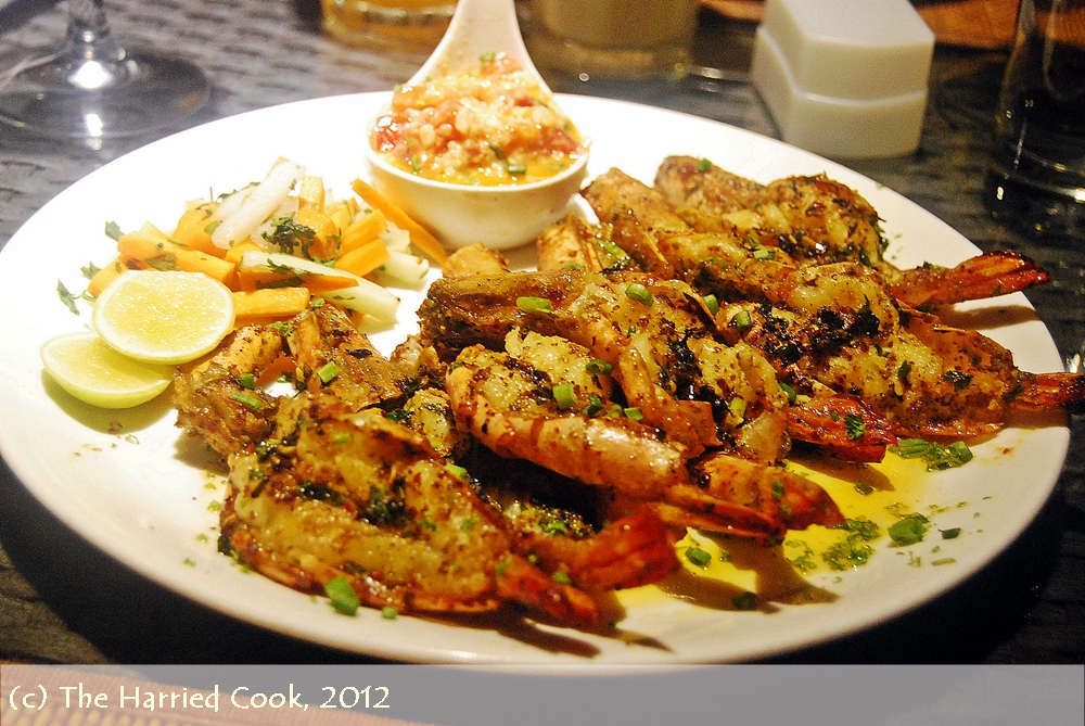 The Harried Cook: Restaurant Review - Azzuri Bay