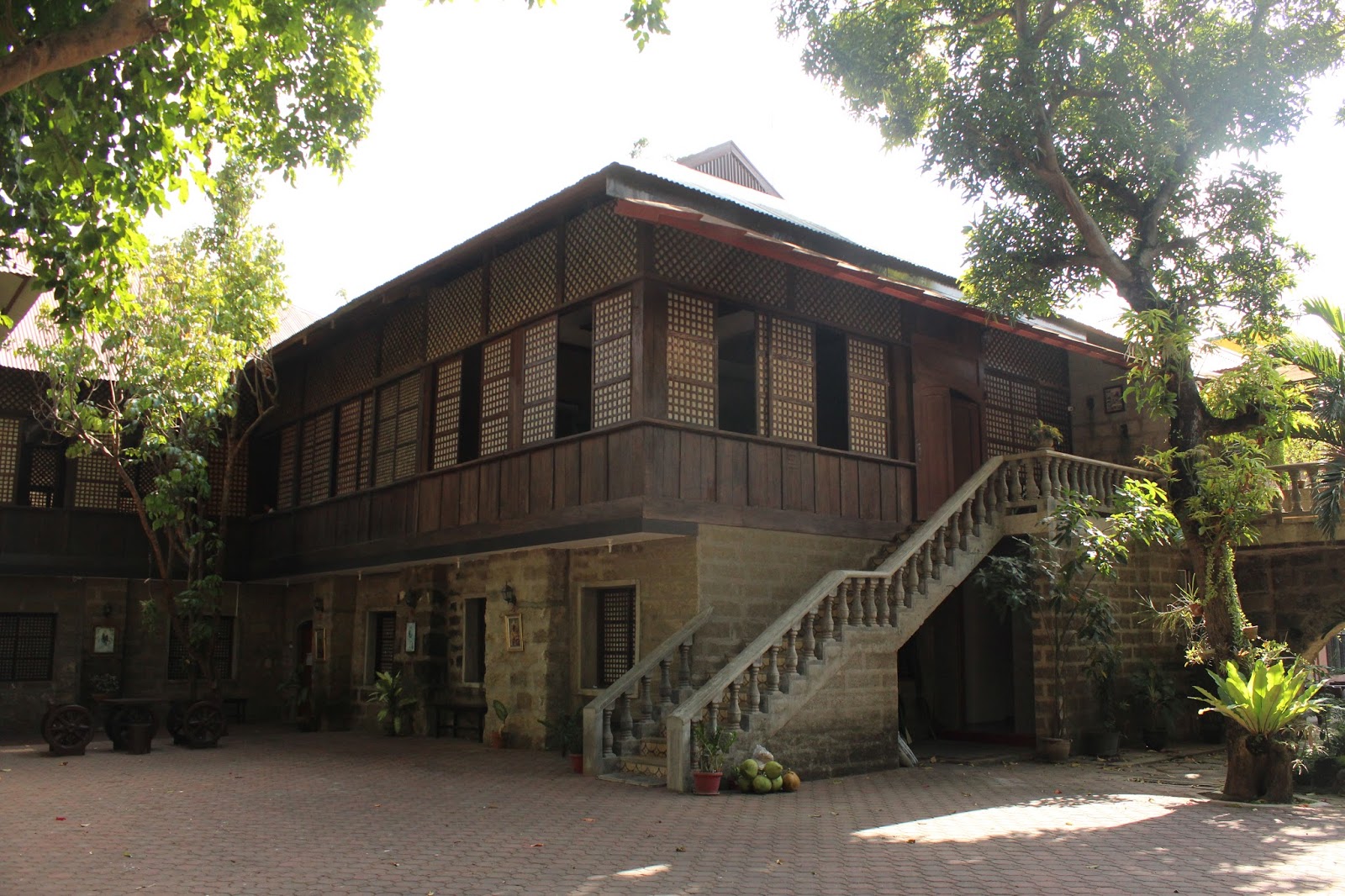 Chronicles of a Traveller: The Unique and Cultural Town of Calaca ...