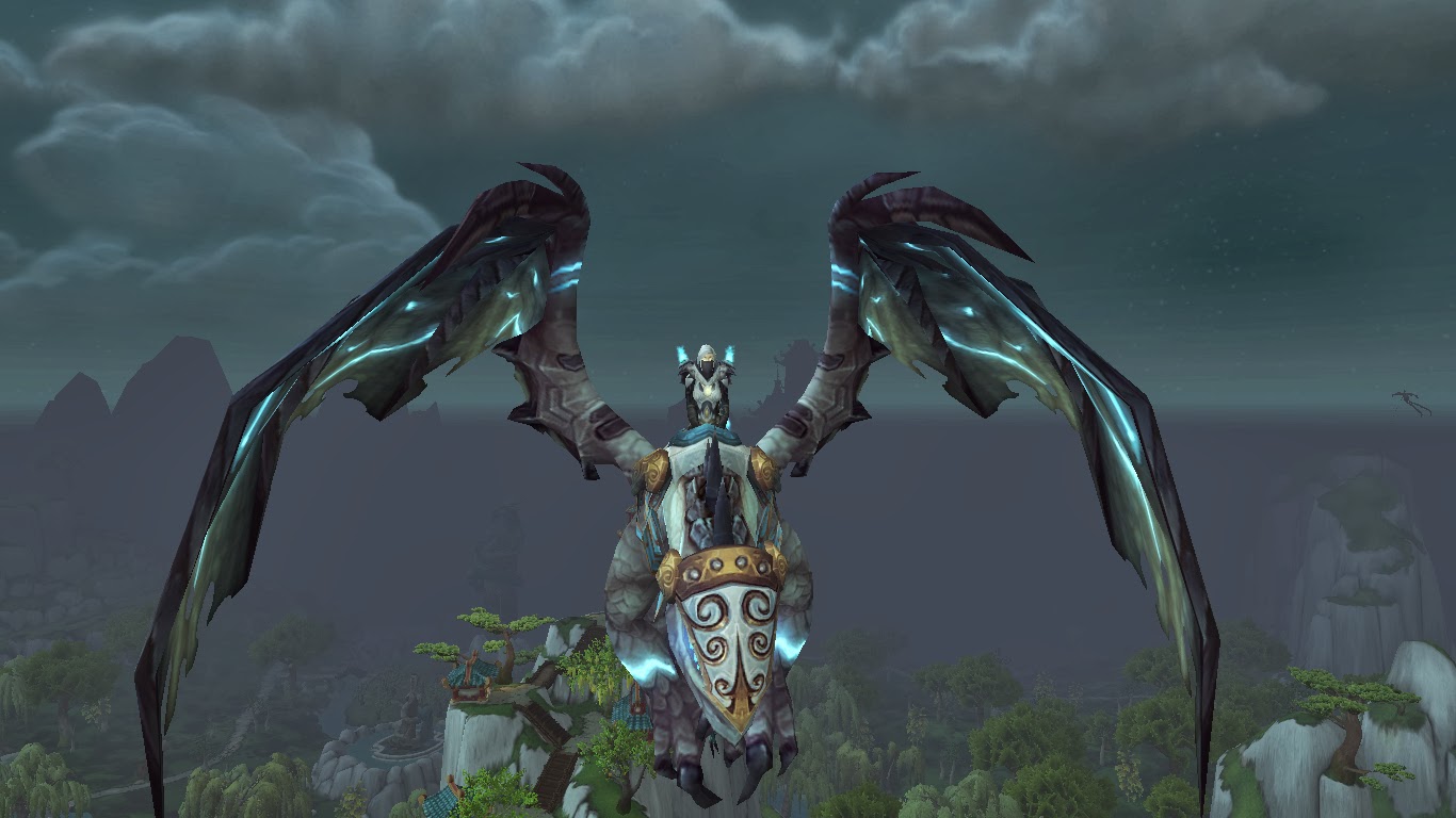 The set is priest only, and is a mix of tier pieces and pvp shoulders ...