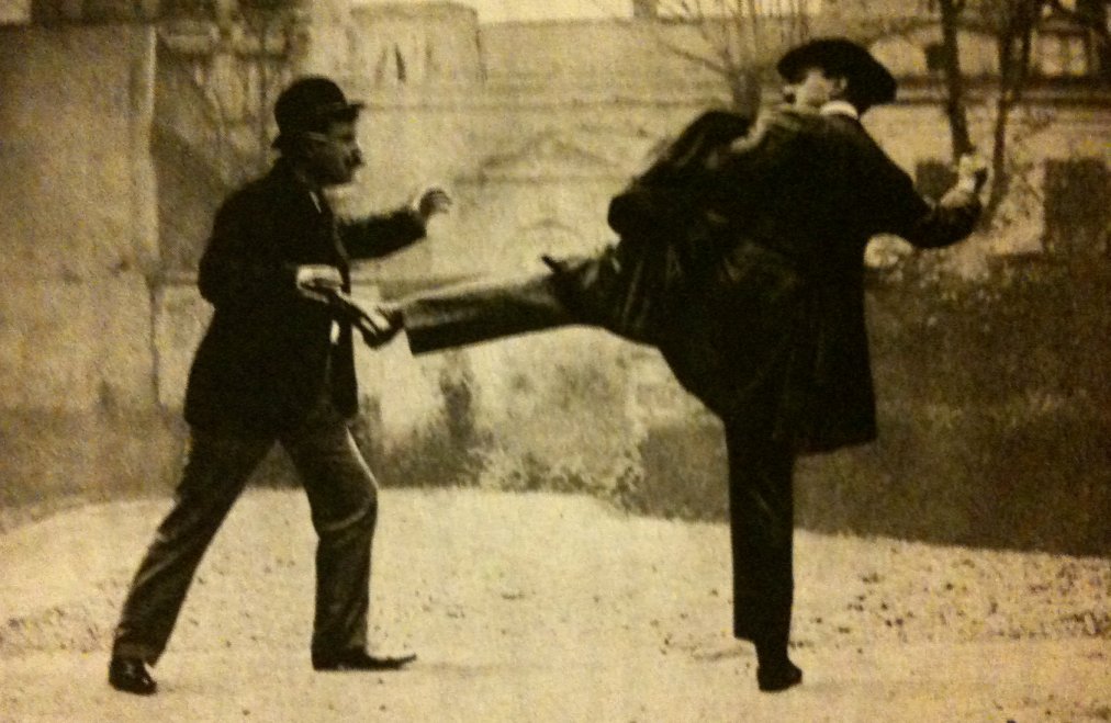 NACHO MORERA Y LA SPREZZATURA: BARITSU:EL ARTE MARCIAL DE SHERLOCK HOLMES