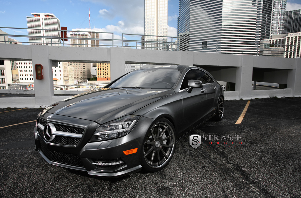 Strasse Forged Wheels