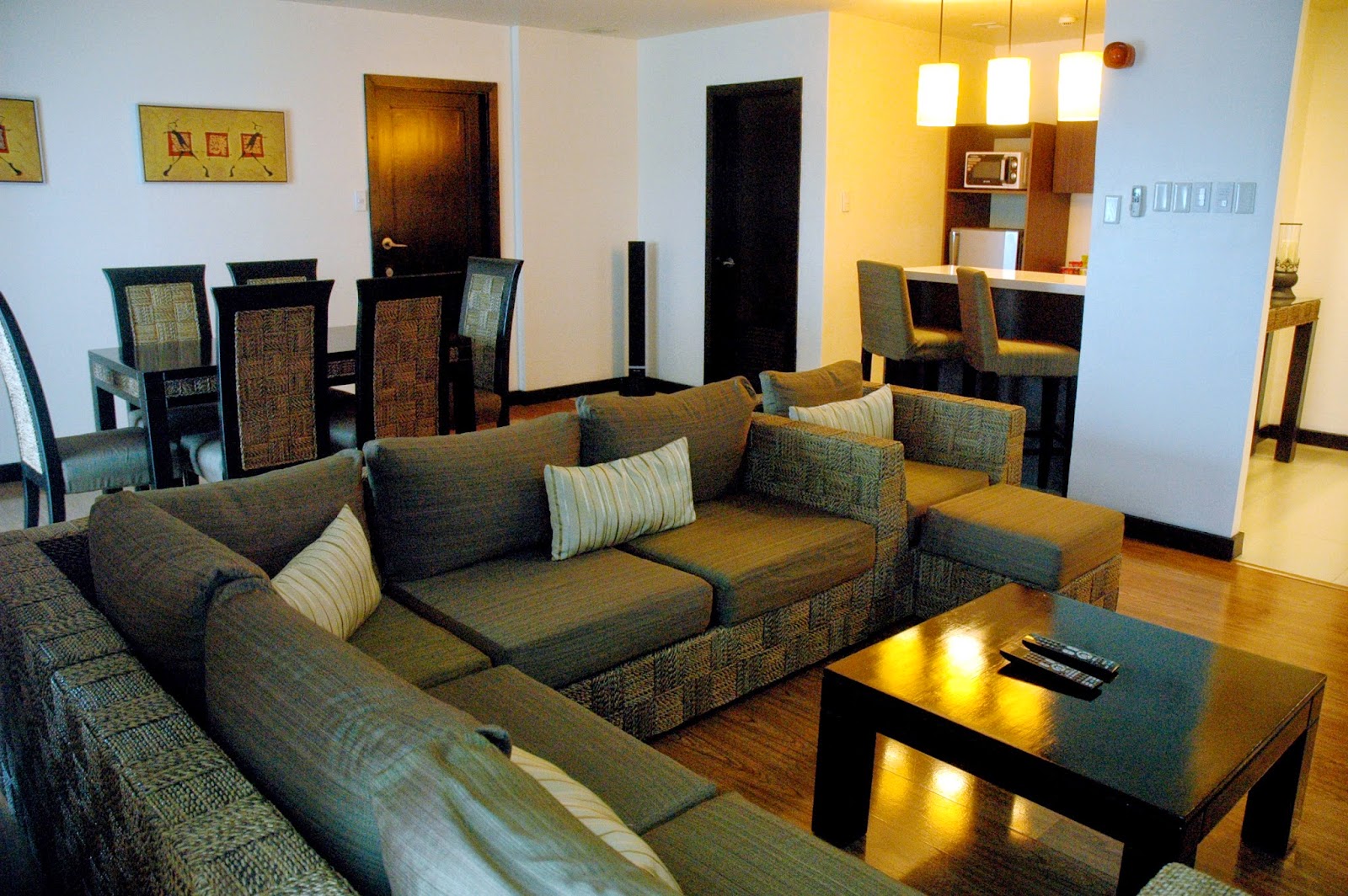 DUDE FOR FOOD: Upping the Ante Up North at Widus Hotel & Casino