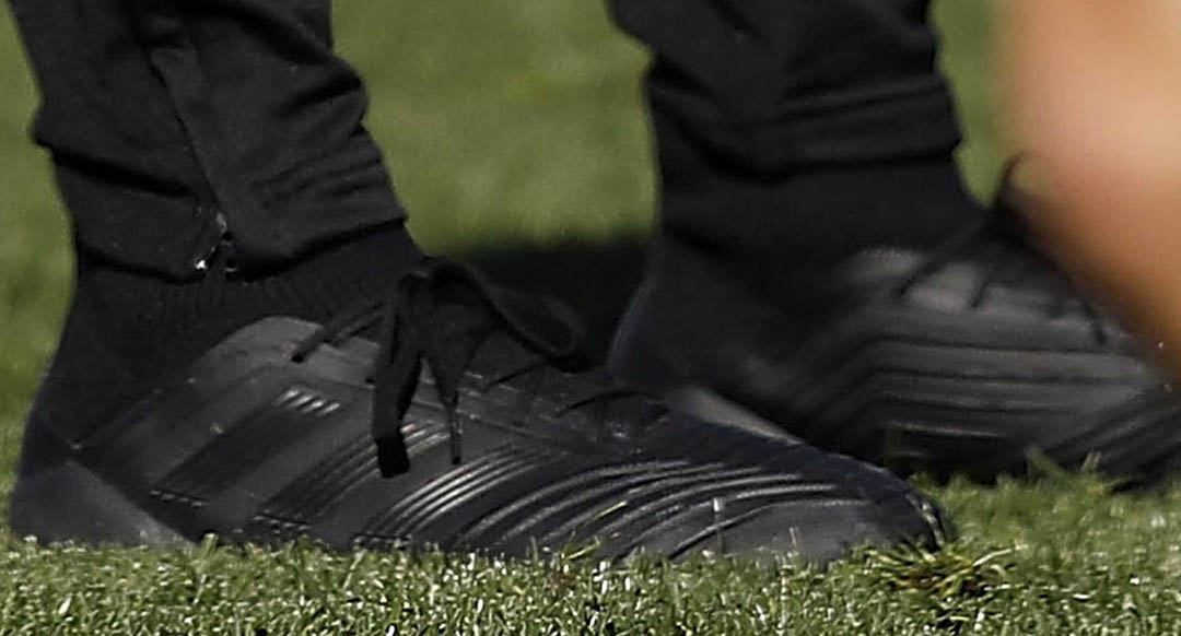 Zinédine Zidane Shows Off Adidas Predator 18 Debut Boots - Footy Headlines