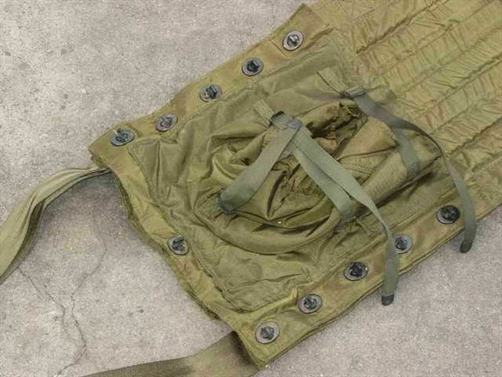 Webbingbabel: C.R. Daniels Medevac Stretcher Semi-Rigid Poleless