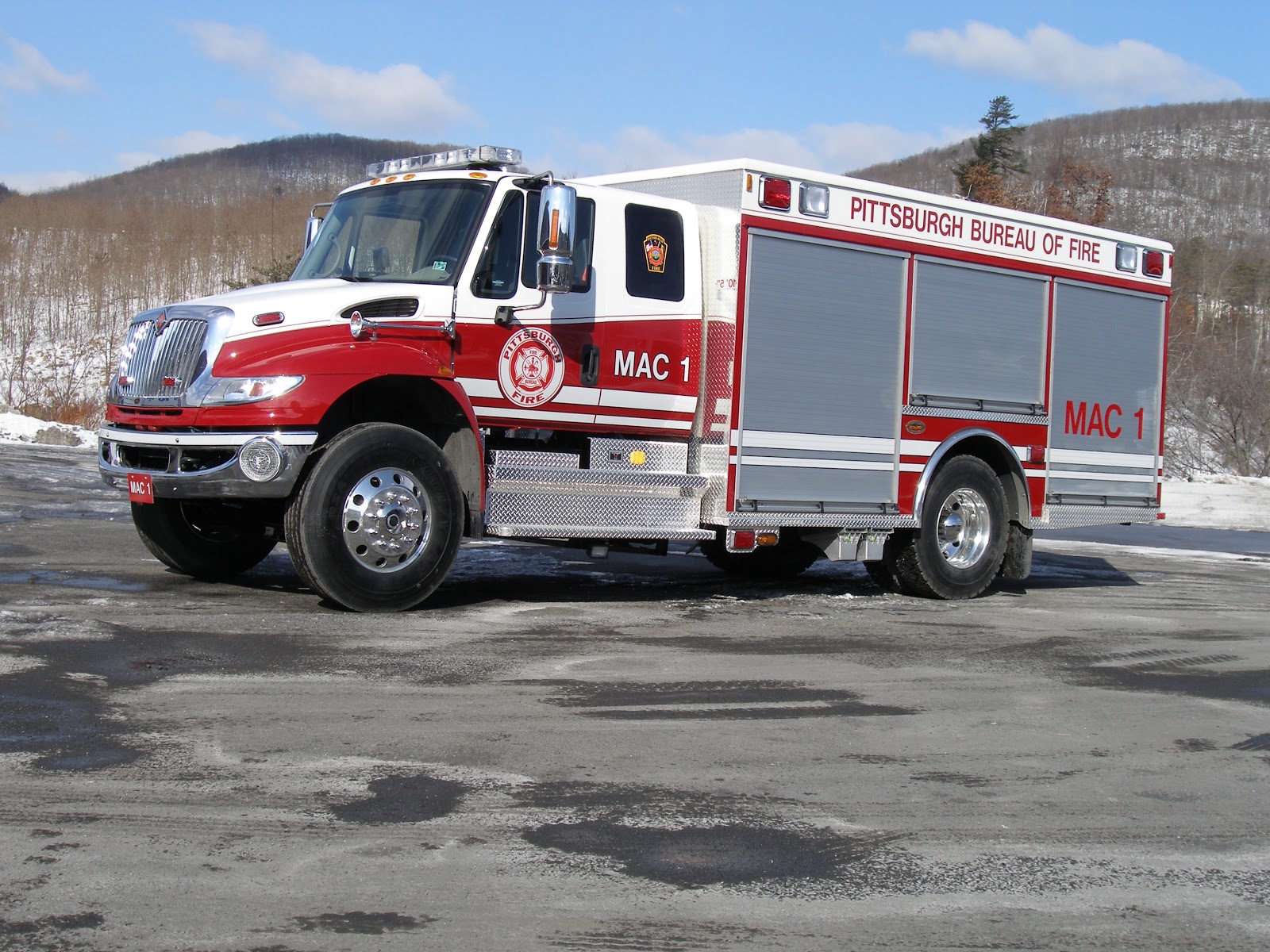 100% Extension: KME Kovatch Fire Apparatus Takes on Chambrelan Heavy ...