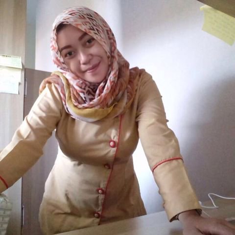 Pesona Cewek Jilbab Montok Bagian 4 - Bidadari Cantik