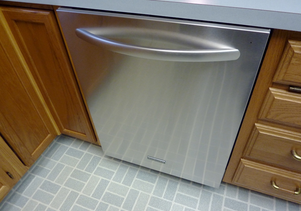 Another Side of this Life: Who Designed This? Our Dishwasher Saga