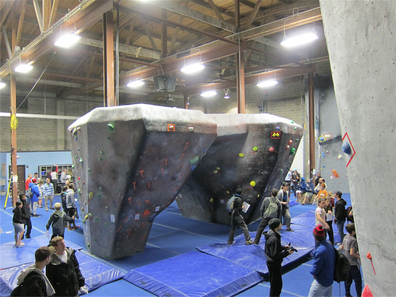 Grand River Rocks Thrashing