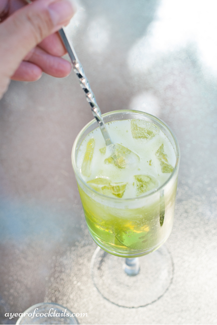 Captain Morgan's Apple Smash & Ginger - A Year of Cocktails