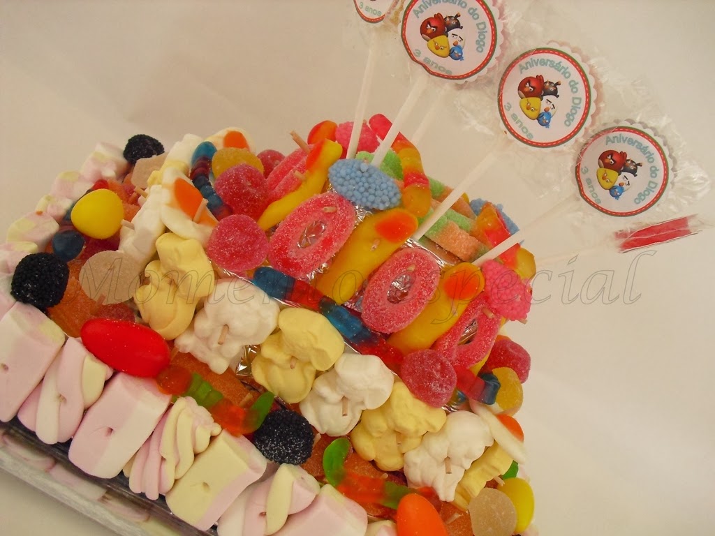 Momento especial: Bolo de gomas para o aniversário do diogo