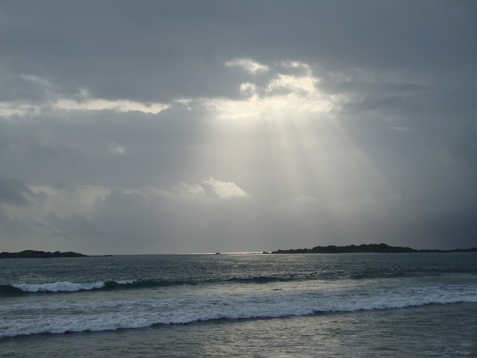 YENNAAR: Mattu Beach