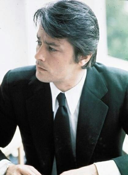 ALAIN DELON: PERFIL PERFECTO. PROFIL PARFAIT