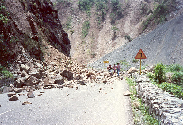 Para sa 90's: Trembles and Eruptions: Natural Disasters in the 90s